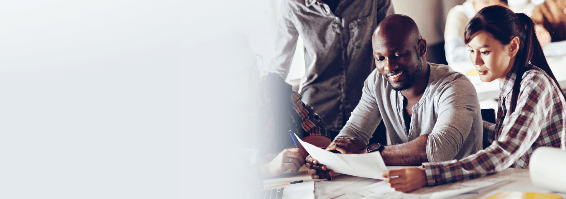 Sprachen | Berufliche Weiterbildung, Umschulung und Seminare | COMCAVE